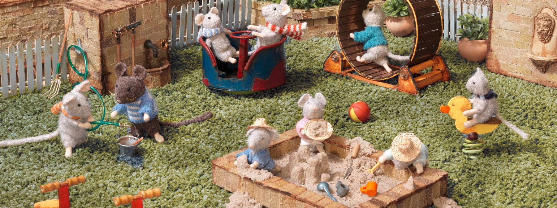 Sam & Julia - The Mouse Mansion | Books | Toys | Crafts